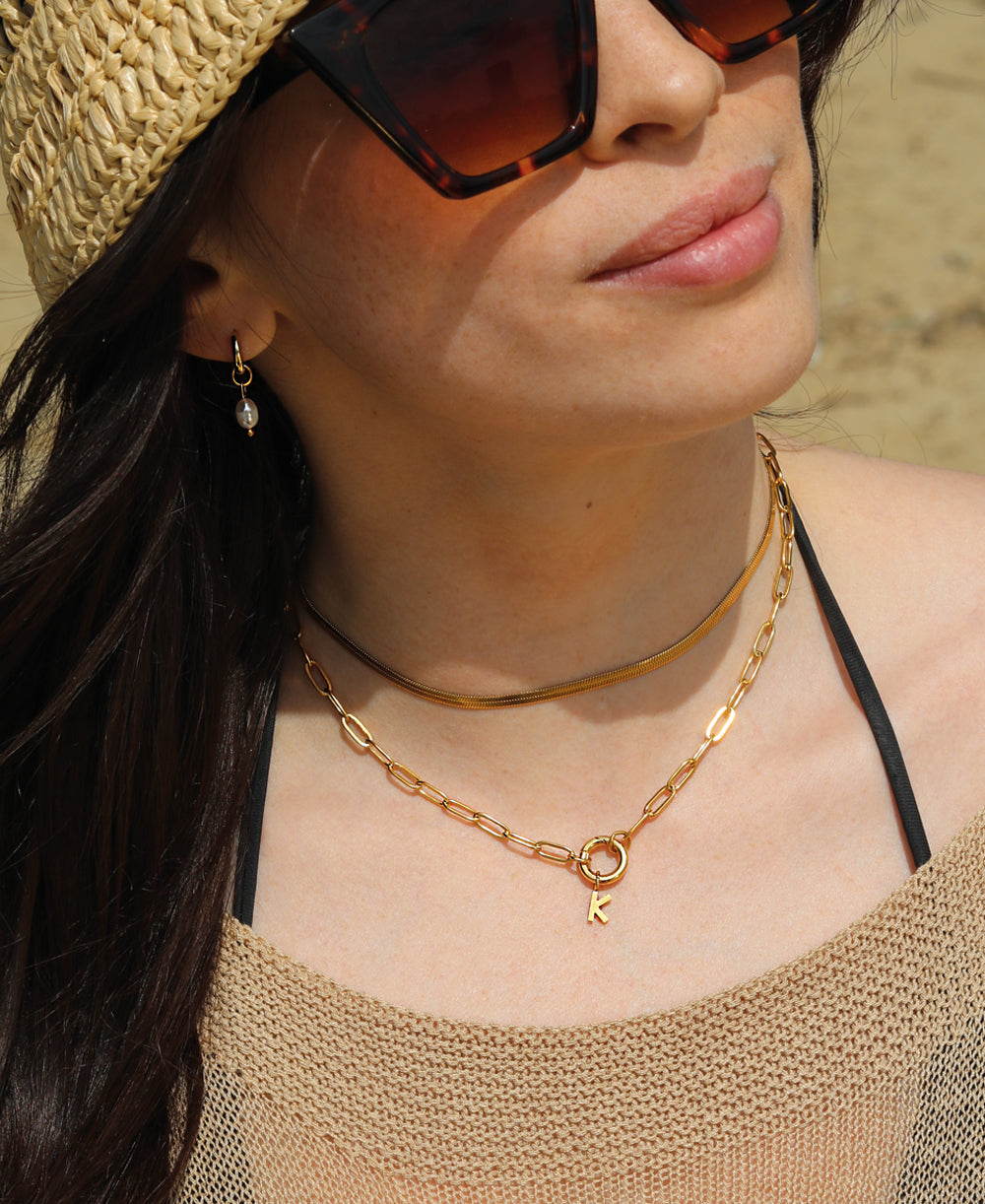 Charm b store